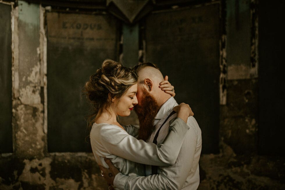 Styled Shoot || Decaying Decadence - The Urban Wedding Company