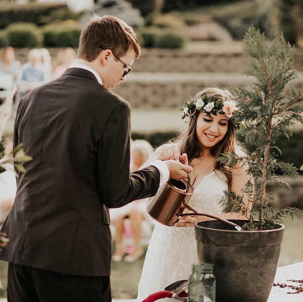 The best alternative wedding ideas for a unique non traditional wedding!