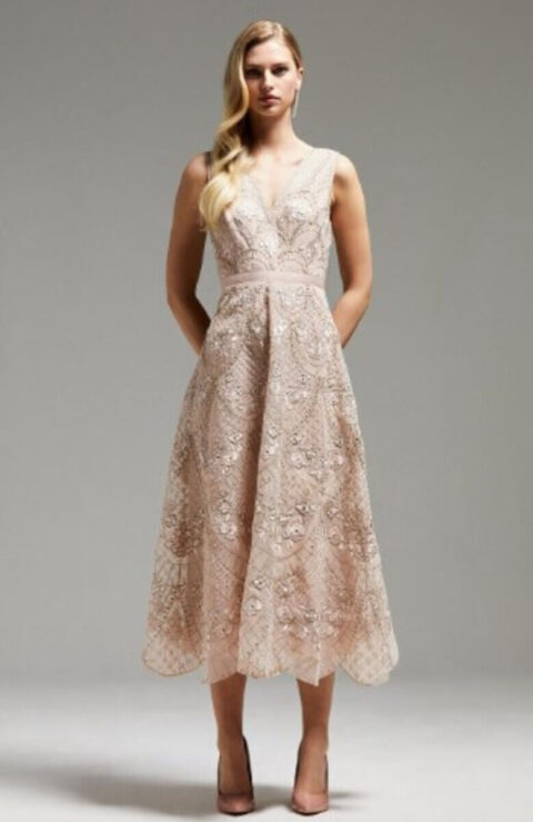 15 Gold Mother of the bride and groom dresses to sparkle and shine