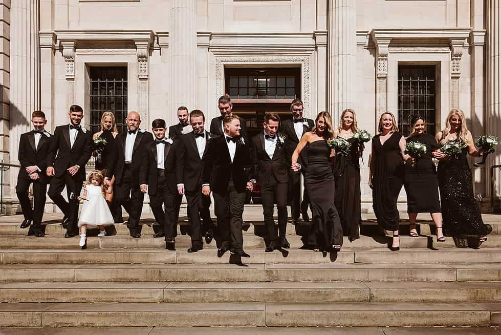 19 Art Gallery Wedding Venues For A Picture Perfect Wedding