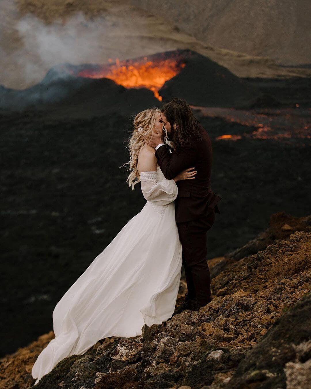 The best alternative wedding ideas for a unique non traditional wedding!