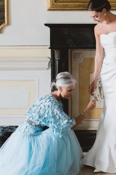 Unique Mother of the Bride Dresses & outfits that are Not Frumpy!