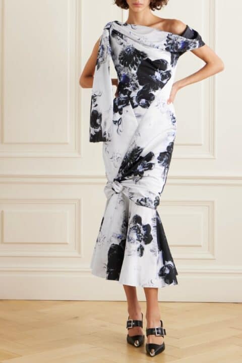 Unique Mother of the Bride Dresses & outfits that are Not Frumpy!